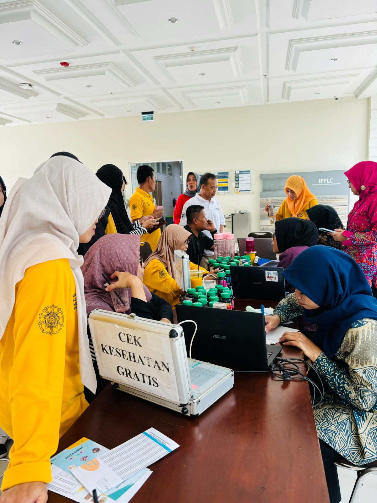 Pemeriksaan Kesehatan Terpadu dengan Quantum Resonance Magnetic ...